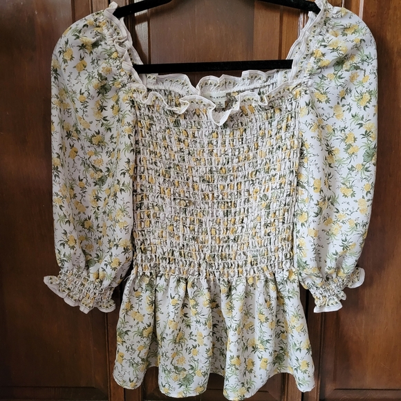 Max Studio | Tops | Max Studio White And Yellow Floral Rouched Blouse ...